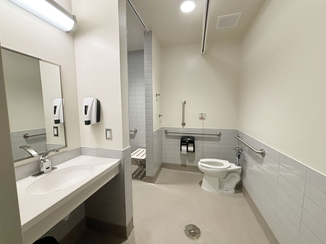 Healthy Outlook: WVU’s Gee tours new wing at Jackson General Hospital ...